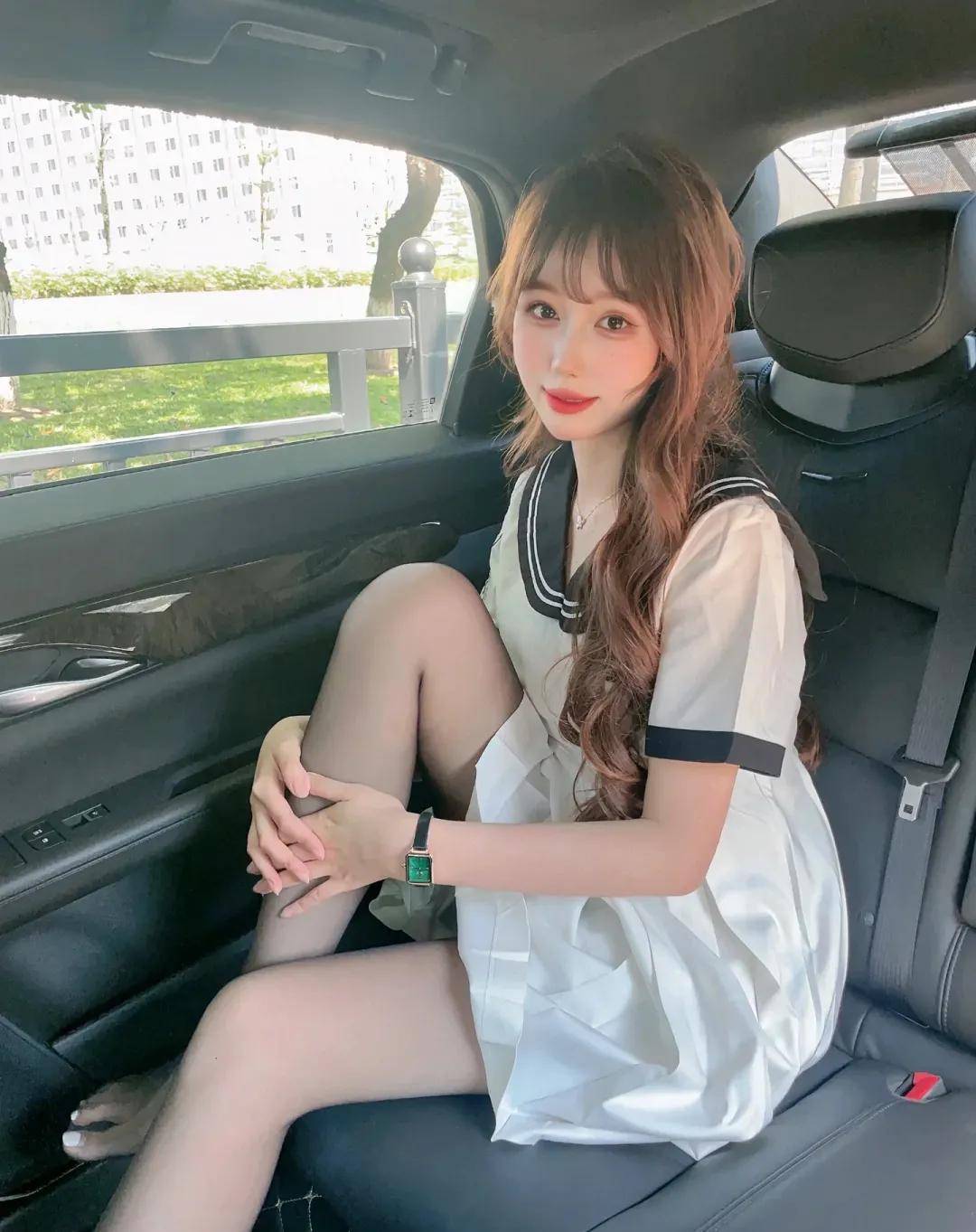 零跑将推6座SUV B11竞争理想L7，用6座打5座，价格降一半，有好戏_搜狐汽车_搜狐网