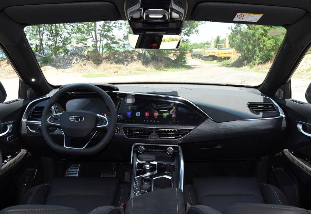 这款吉利SUV限量卖，238马力＋爱信8AT！还带BOSE音响_搜狐汽车_搜狐网