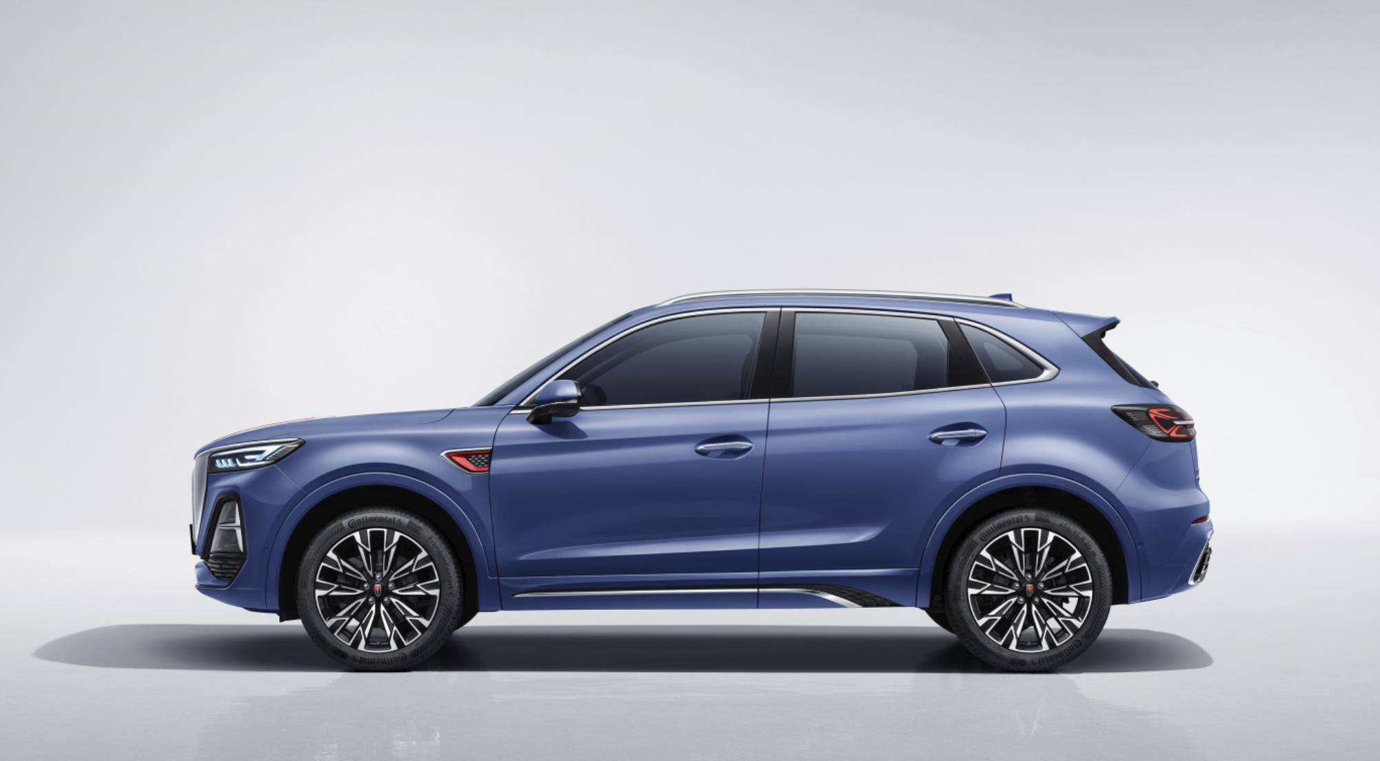 H9同款前脸 官车味更浓！红旗全新HS5上市！_搜狐汽车_搜狐网