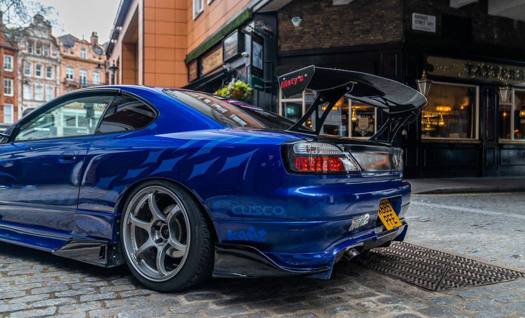 20多岁的老旧“飞鸡”S15被出口英国，却依然有尊严的存活着！_搜狐汽车_搜狐网