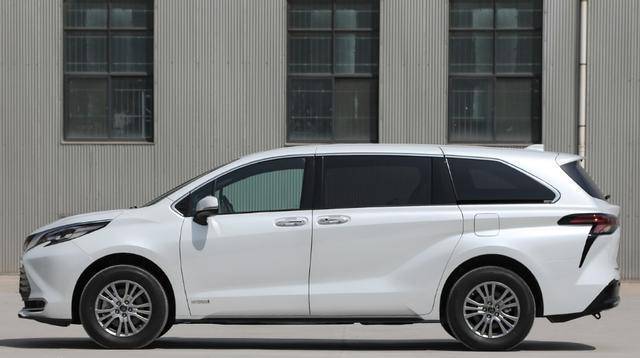 同是30万级MPV，赛那与传祺E9的差距有多大？一趟高速暴露了短板_搜狐汽车_搜狐网