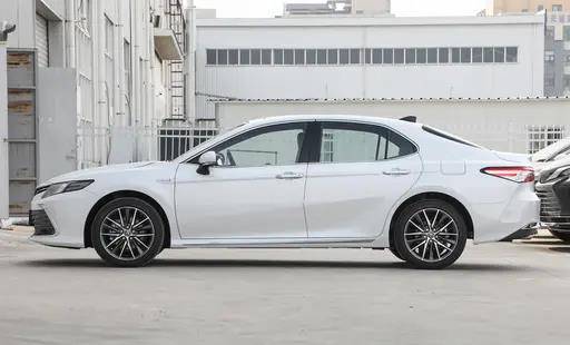 20万级接近完美的B级车，轴距2825mm，3套动力可选，带你看凯美瑞_搜狐汽车_搜狐网