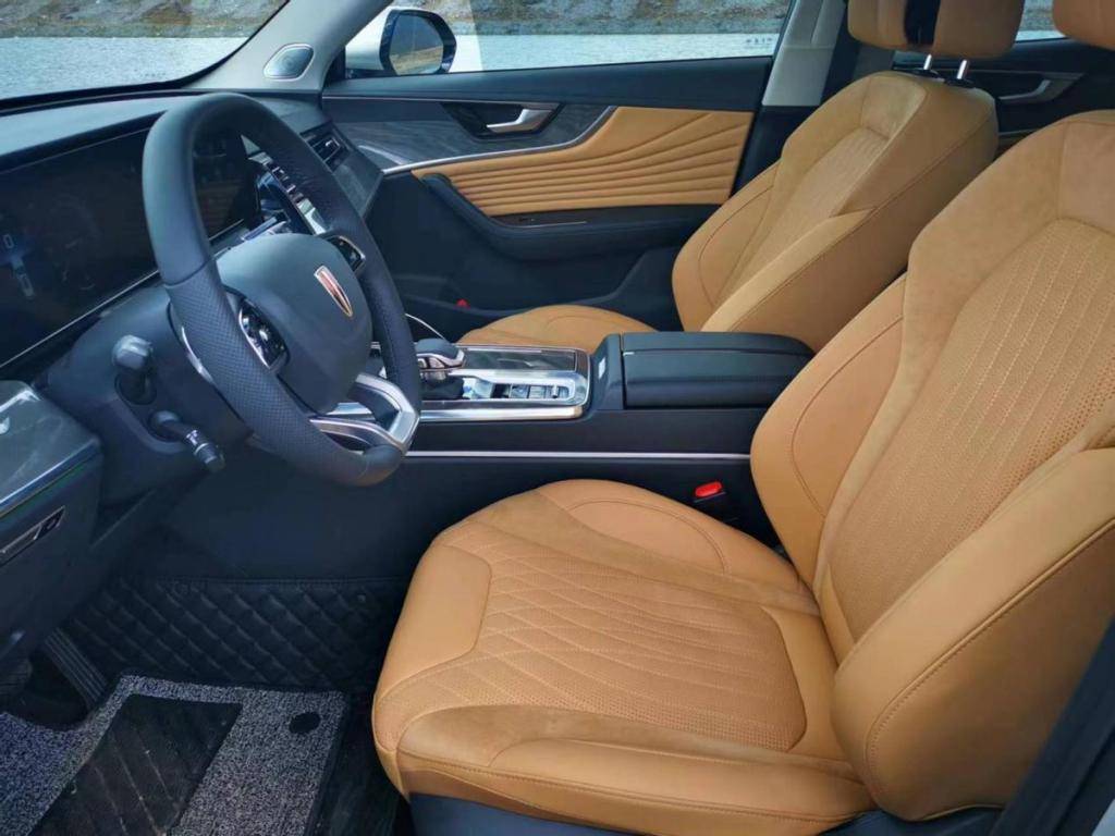 新红旗HS5用实力告诉BBA：什么叫中式豪华_搜狐汽车_搜狐网