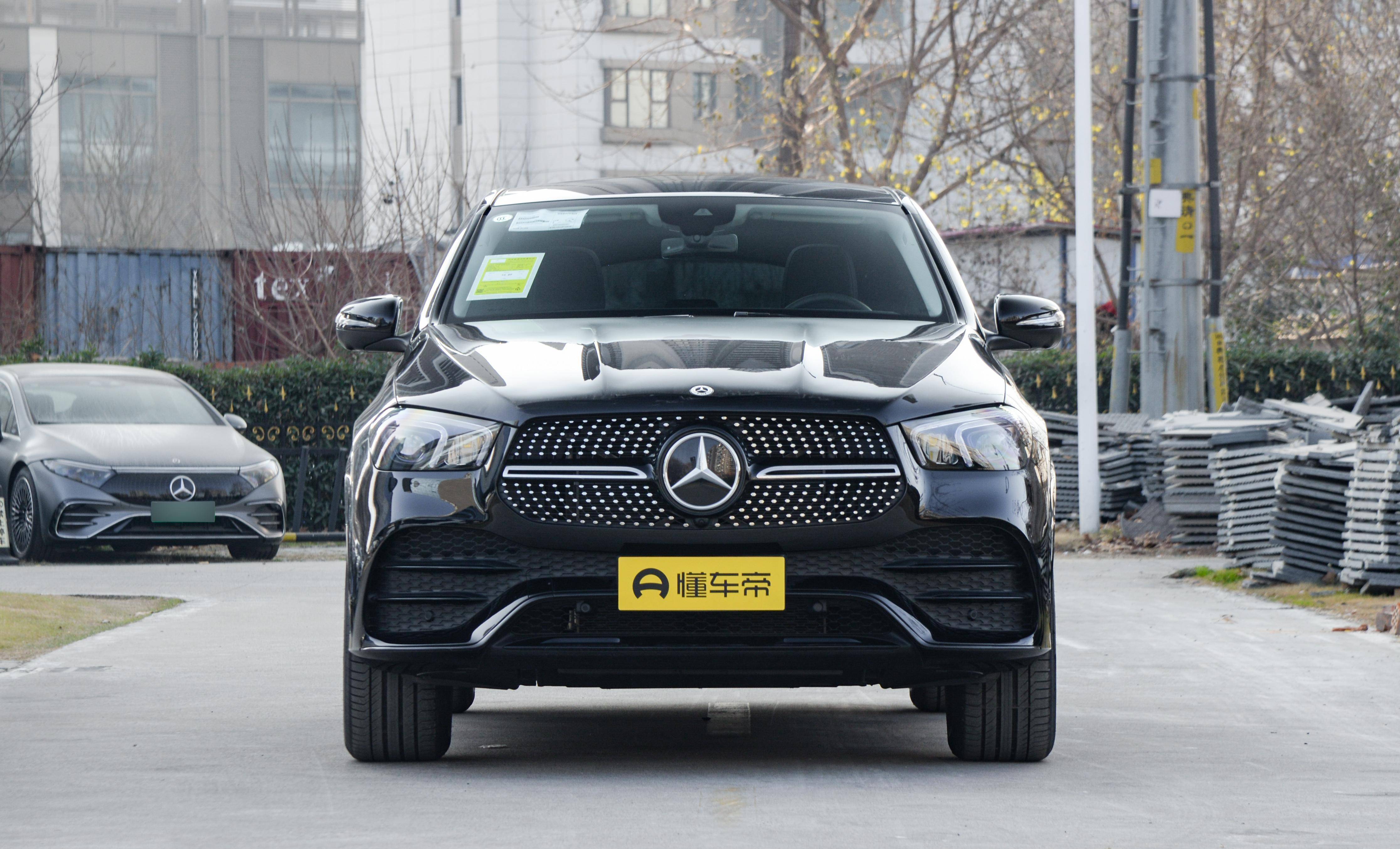 搭载2.0T+9AT的奔驰GLE轿跑，月均花费2281元，值得入手吗_搜狐汽车_搜狐网