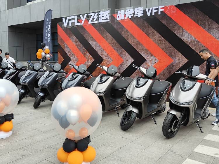 VFLY飞越战斧隼VFF成功交车，第二期骑行学院圆满落幕_搜狐汽车_搜狐网