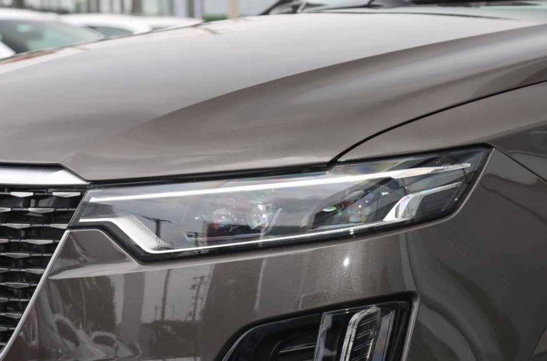 又一匹“黑马”！实力不输红旗HS7，车长超5米＋6座布局，搭9AT_搜狐汽车_搜狐网