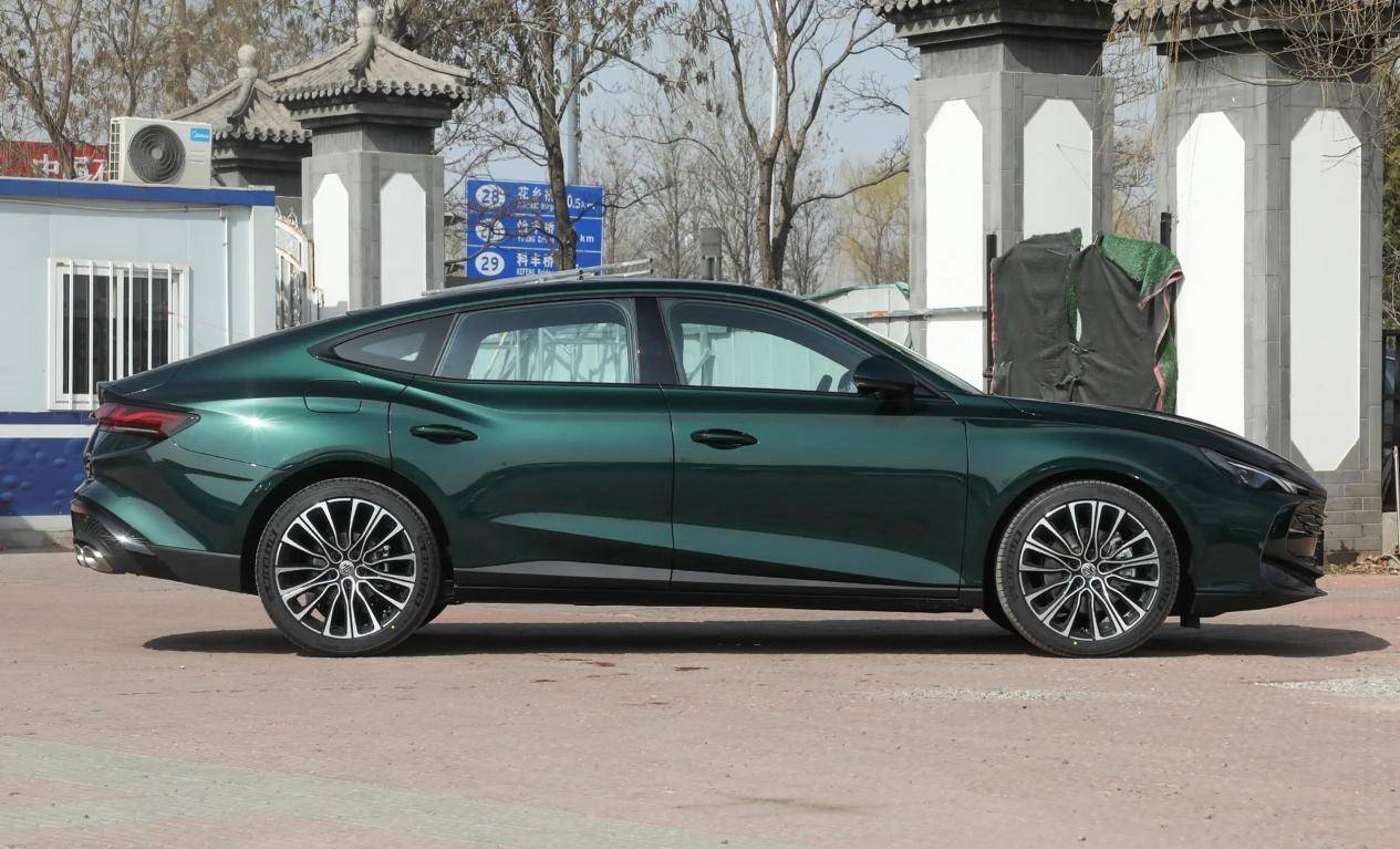 15万级精品国产运动中型轿跑车深度解析上汽名爵MG 7_搜狐汽车_搜狐网