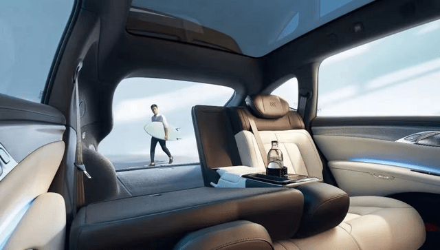 狠中自有狠中手，智己LS7杀气逼人，推新直接击穿30万元_搜狐汽车_搜狐网