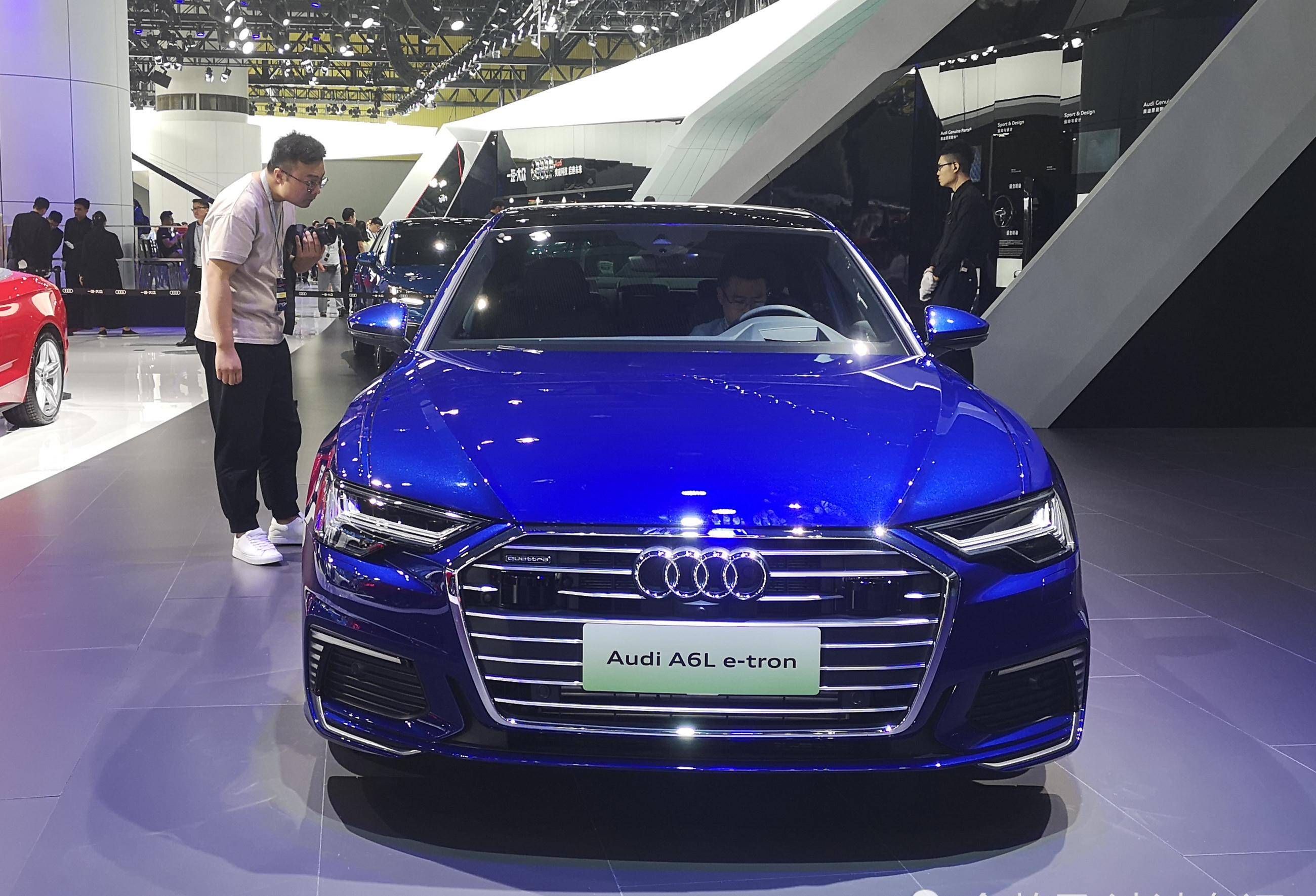 全新奥迪A6L插电混动版上市，售价50.8万，综合最大输出367马力_搜狐汽车_搜狐网