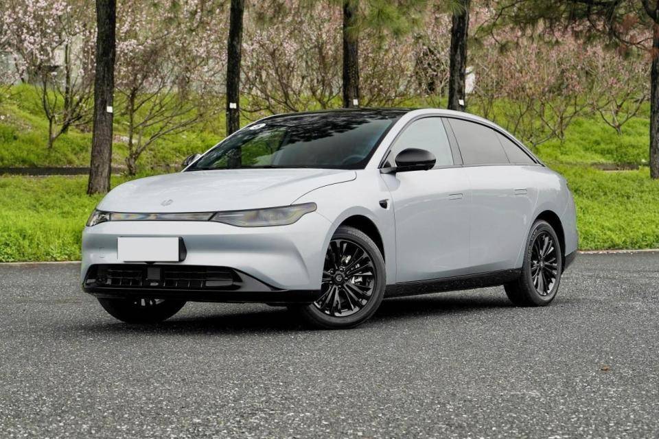 继续跟进“价格战”，零跑C01增程版最快下月发布，或13万起_搜狐汽车_搜狐网