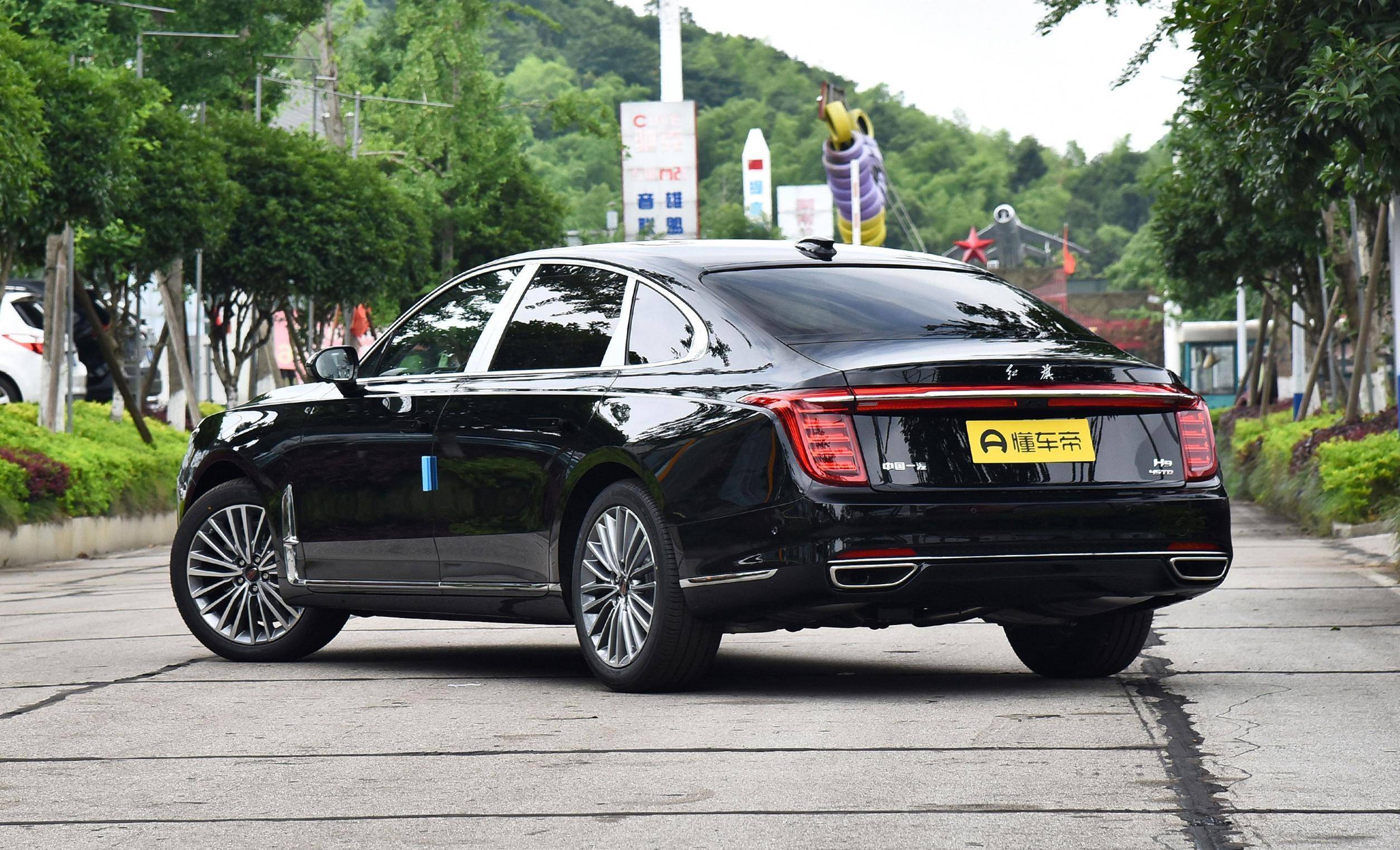 里子面子都想要？建议看看红旗H9，配大V6引擎，稳重又大气！_搜狐汽车_搜狐网