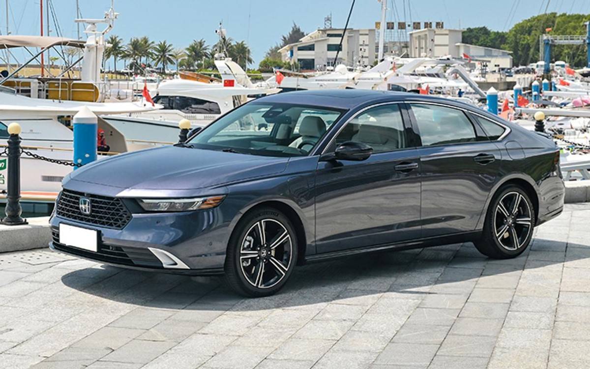 继智己L7、飞凡F7之后，荣威D7又要来了，续航510km起，能大卖？_搜狐汽车_搜狐网