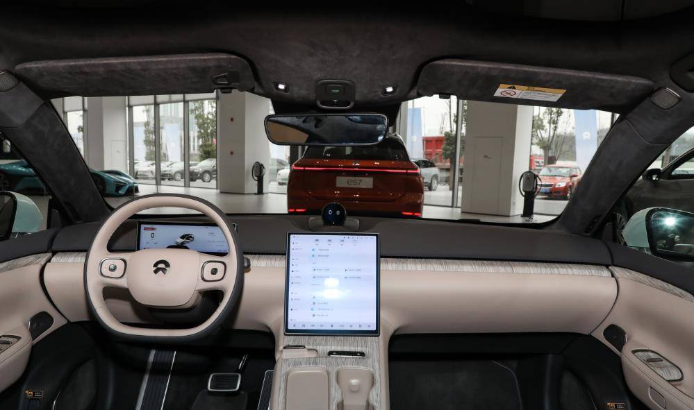 四款40万左右的纯电中大型SUV，BBA中只有奔驰EQE SUV上榜_搜狐汽车_搜狐网