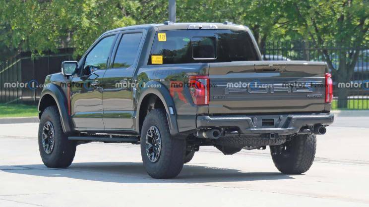 机械增压V8！新款F-150 Raptor R谍照_搜狐汽车_搜狐网