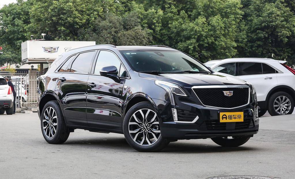 SUV中这款 XT5车内配置很豪华 比X3品质高_搜狐汽车_搜狐网
