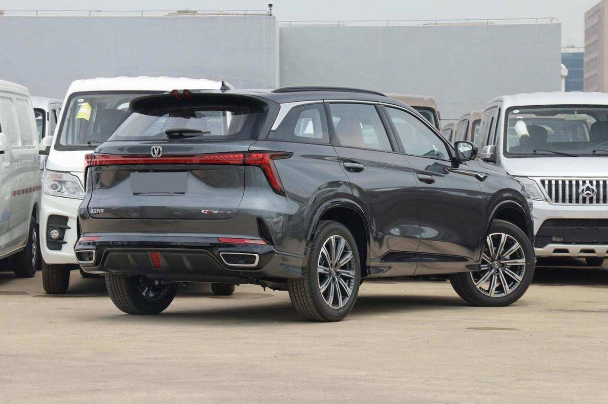 解读第三代长安CS75 PLUS，仅12.49万起，全系8AT，还能继续火吗？_搜狐汽车_搜狐网
