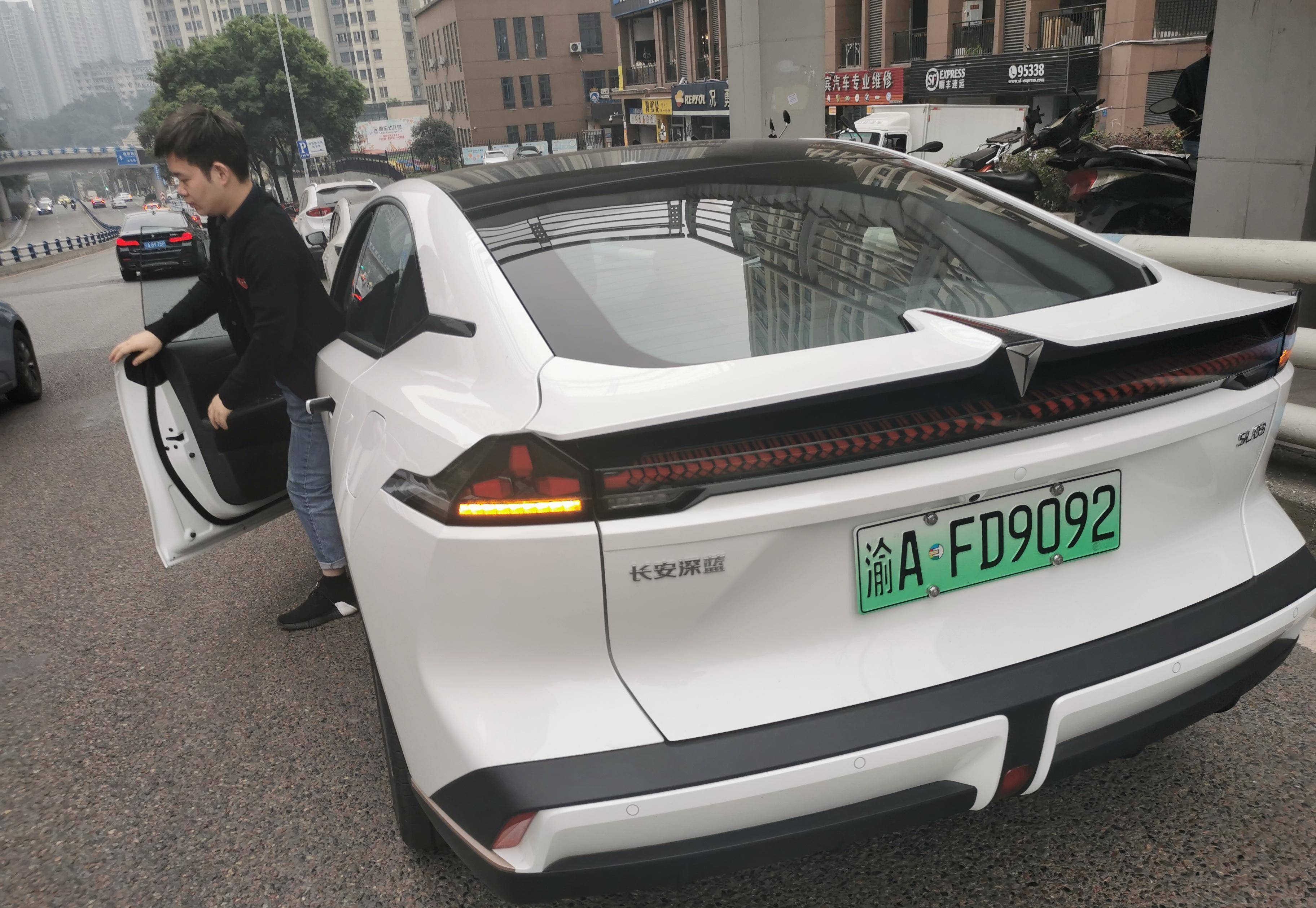 续航515公里，售18.99万，定位B级车，深蓝SL03值得入手吗？_搜狐汽车_搜狐网