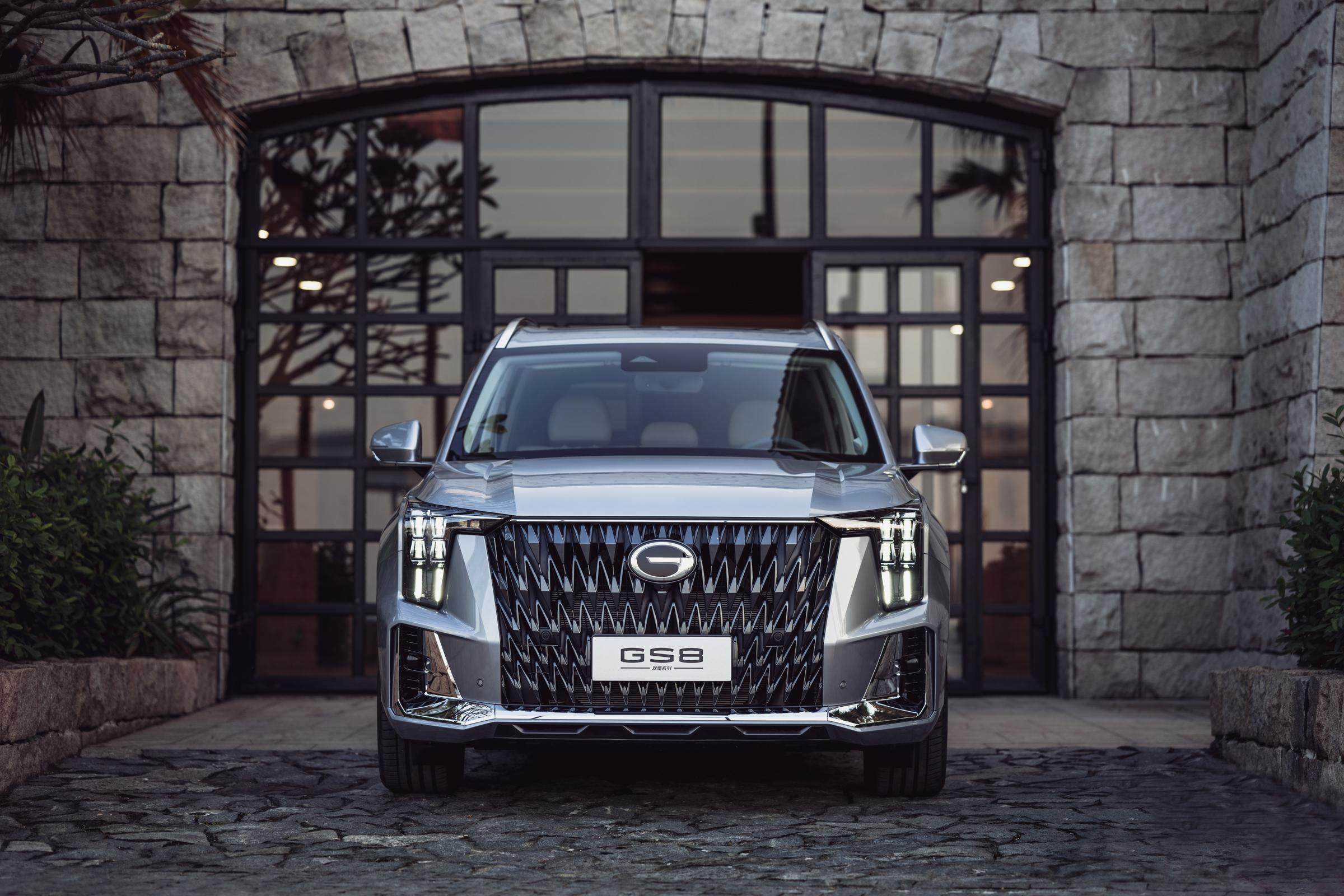 亲民版汉兰达升级！8155芯片+丰田THS加持 真无敌了？_搜狐汽车_搜狐网