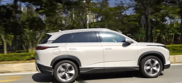 护卫舰07的劲敌来了，新摩卡DHT-PHEV成大五座混动SUV“最强搅局者”_搜狐汽车_搜狐网