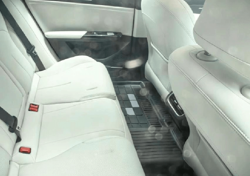 吉利银河L6现身街头，大过秦PLUS，续航超1370km，比亚迪不香了？_搜狐汽车_搜狐网