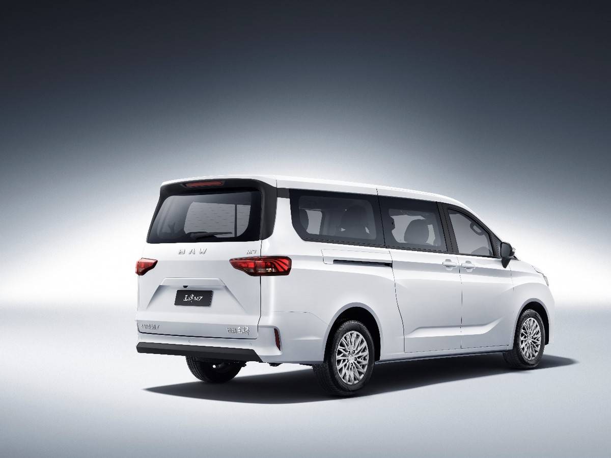 自动挡MPV守门员北汽制造王牌M7即将上市，9.98万买8AT！_搜狐汽车_搜狐网