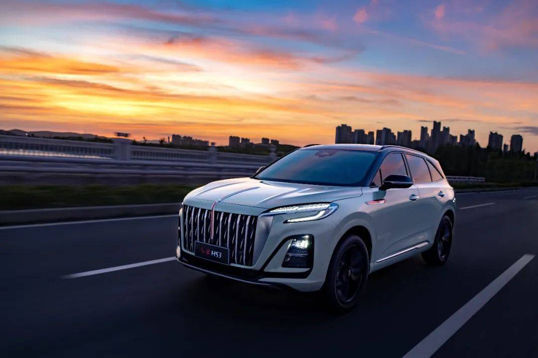 A+SUV新作、售价14.58万起，红旗HS3上市_搜狐汽车_搜狐网