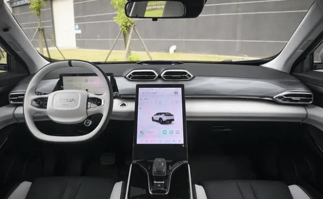 6秒破百 续航1350km 试驾皓瀚·马赫电混DH-i_搜狐汽车_搜狐网