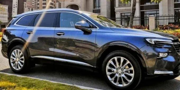 合资中大型SUV从30万跌至22万，标配9AT+2.0T，还要啥途观？_搜狐汽车_搜狐网