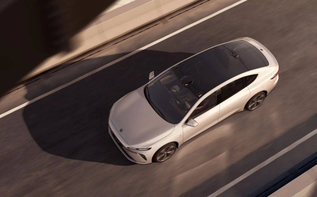 极氪001/蔚来ET7/智己L7 中大型豪华纯电谁更值？_搜狐汽车_搜狐网