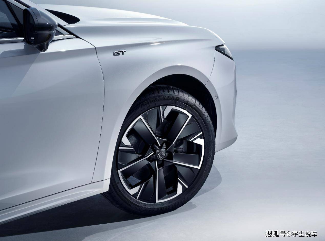 东风标致新508L正式上市，售价16.37万元起_搜狐汽车_搜狐网