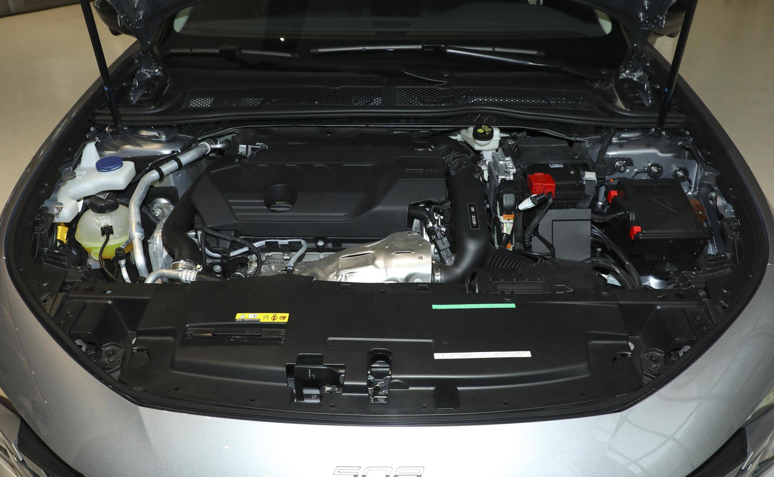 全系1.8T+8AT，新款标致508L售16.37万起，沿用海外版设计_搜狐汽车_搜狐网