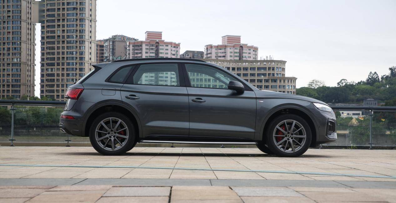 奥迪Q5L：我真的降不动了_搜狐汽车_搜狐网