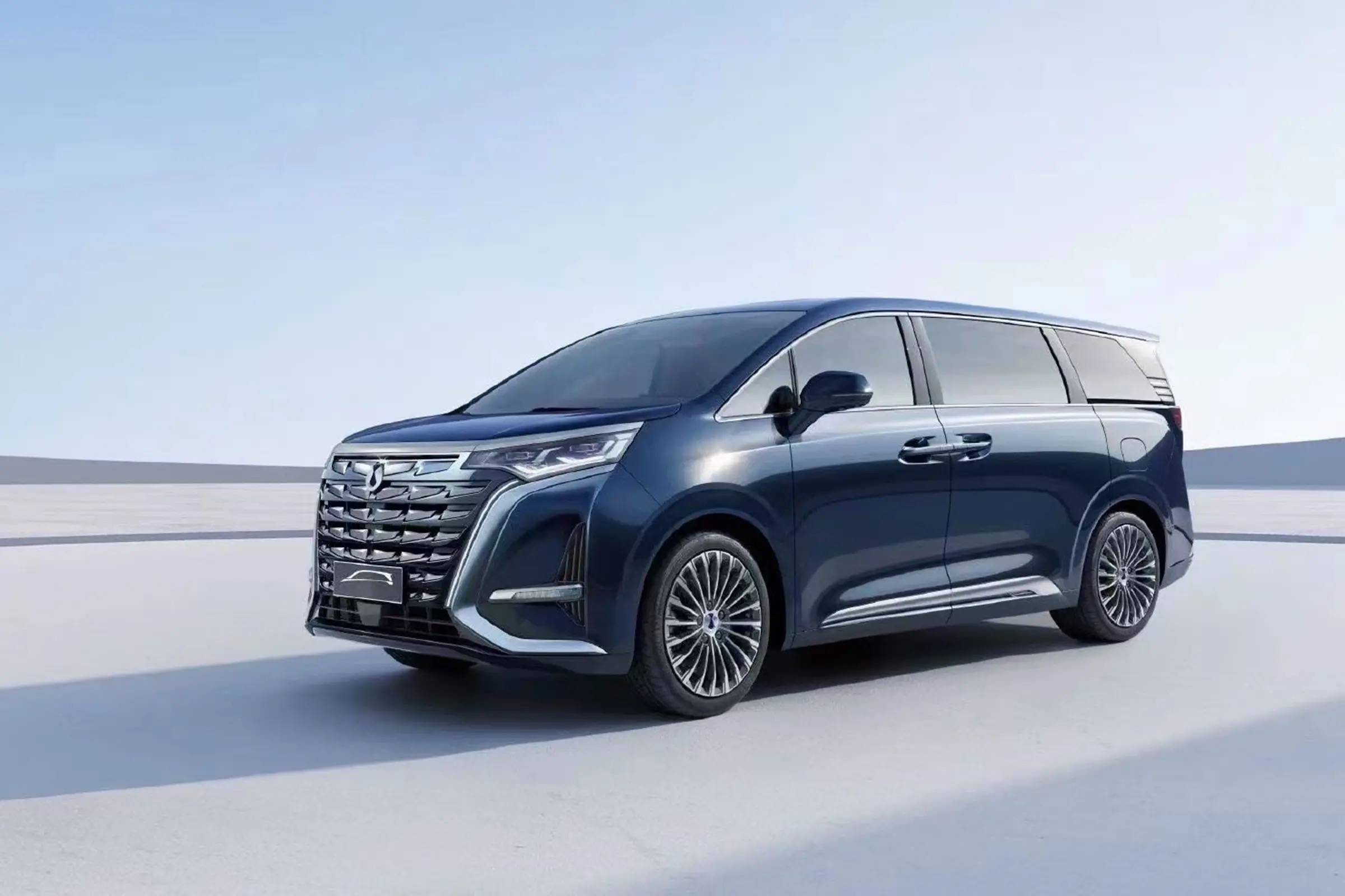 7月MPV销量排行榜：别克GL8险胜，腾势D9再破万辆_搜狐汽车_搜狐网