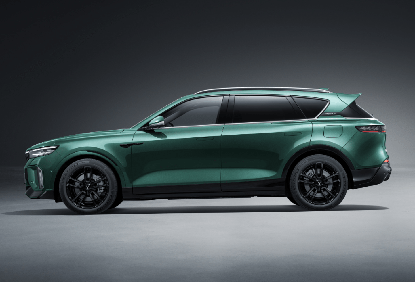 预算30万闭眼入手的中大型SUV，加速4秒+智能空悬+续航1200KM_搜狐汽车_搜狐网