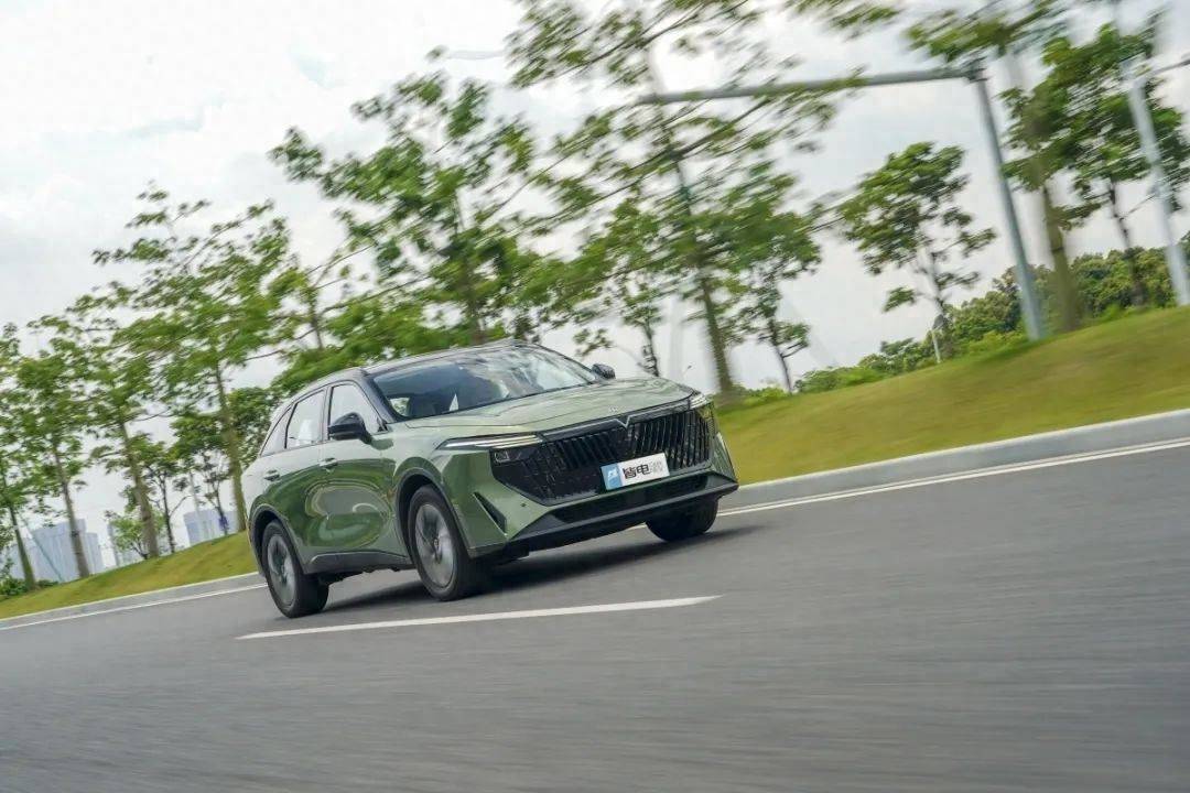 启辰大VDD-i插混对比银河L7，谁是插混SUV性价比之王？_搜狐汽车_搜狐网