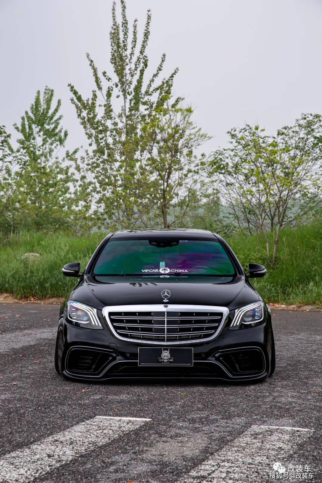 大佬范直接拉满的奔驰W222，5套轮毂有5种不同的感觉_搜狐汽车_搜狐网