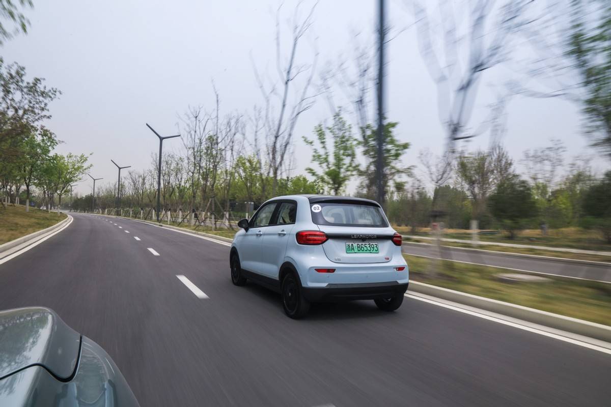 不到8万买顶配，零跑T03竟还有L2级智能驾驶_搜狐汽车_搜狐网