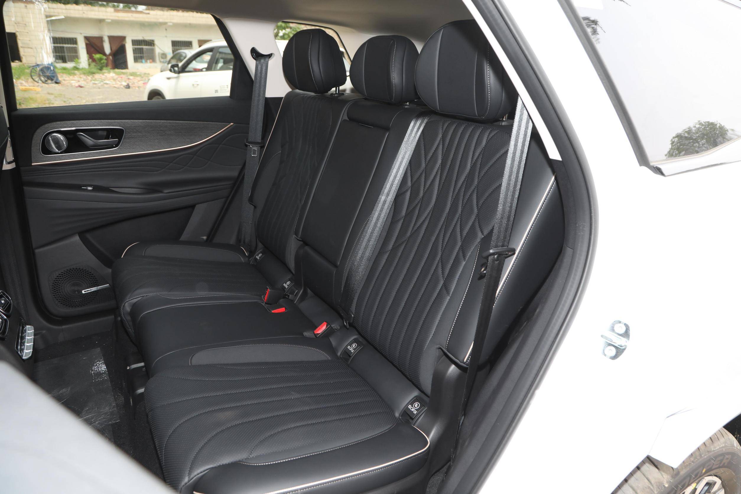 轴距2820mm，售15.29万起，全系2.0T发动机，瑞虎9值不值得选？_搜狐汽车_搜狐网