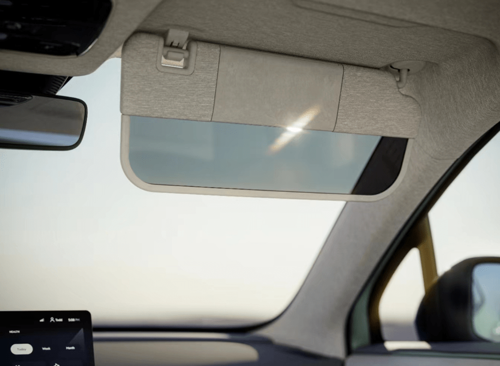 领克06 EM-P内饰图发布，混动版预计售价18万起_搜狐汽车_搜狐网