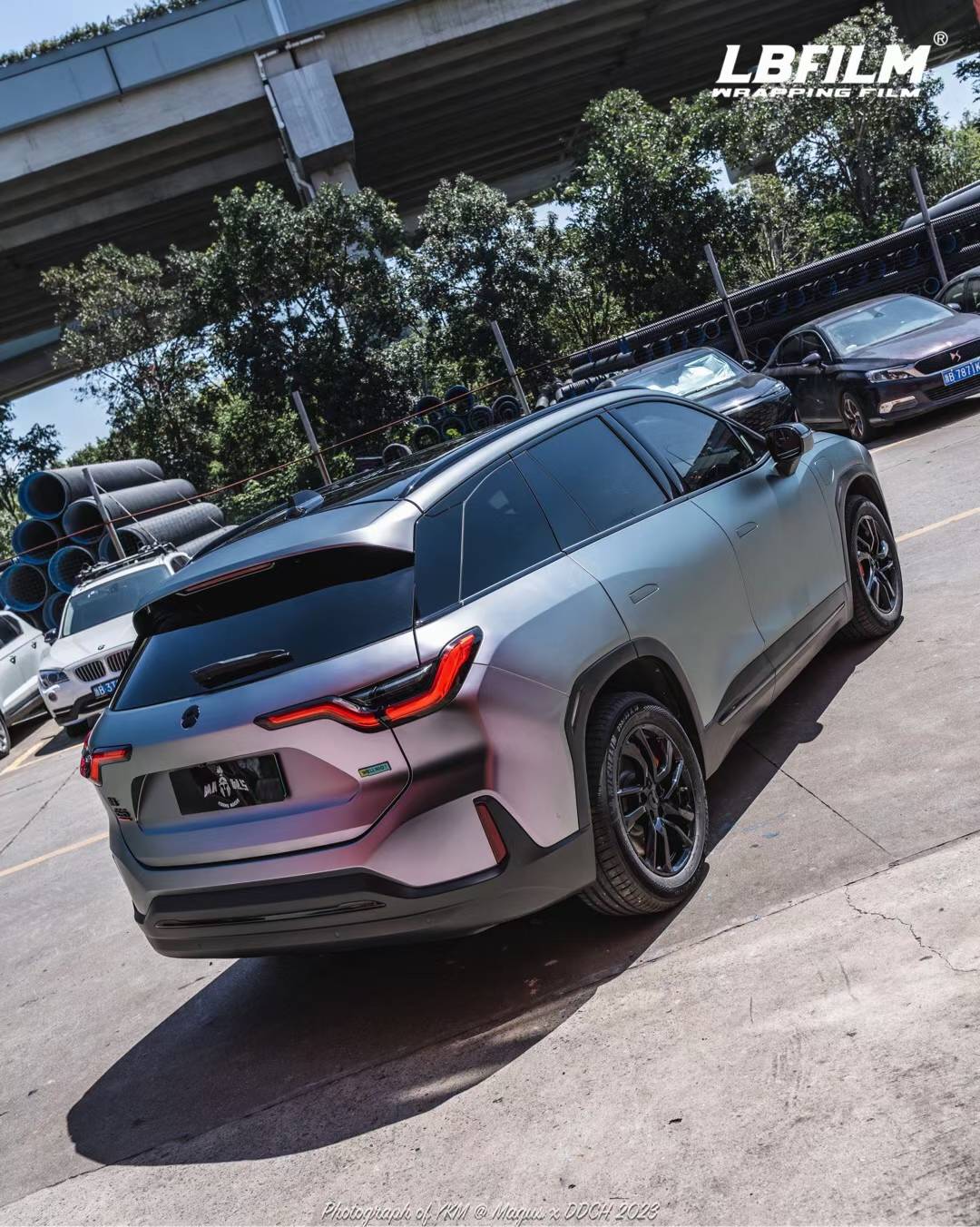 蔚来ES6-LB改色膜卡普里灰紫，低饱和的色感_搜狐汽车_搜狐网