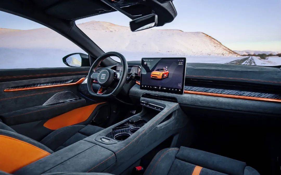 销量比肩BBA“56E”，卷王极氪001如何做到的？_搜狐汽车_搜狐网