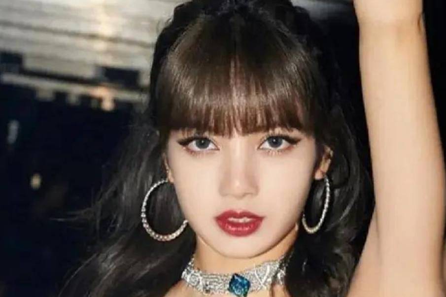 Lisa参加疯马秀后颜值大跌？看看她晒出的生日合影就知道啦！_网友_形象_口碑