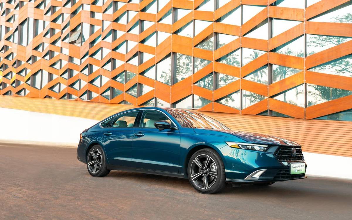 "反向虚标"实锤！雅阁e:PHEV：加速如闪电，续航超预期，油耗惊艳_搜狐汽车_搜狐网