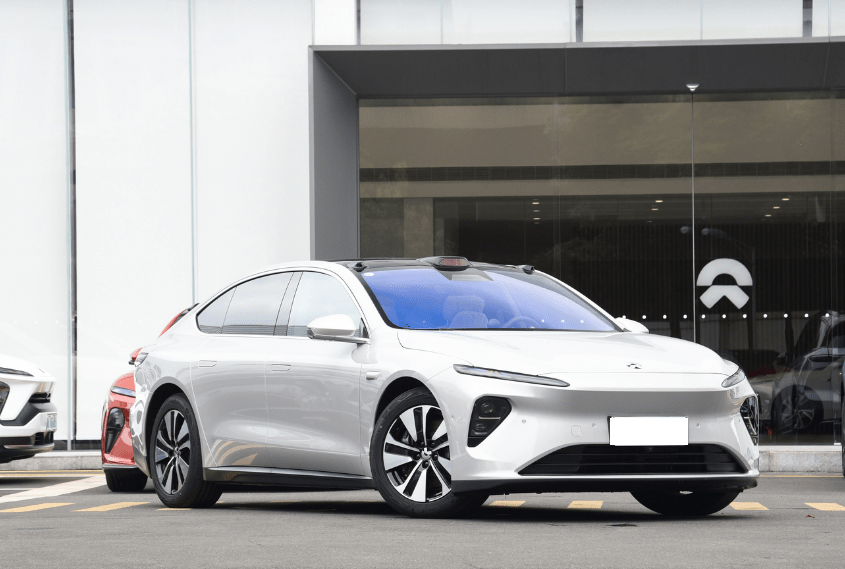 对标56e，吊打ET7，阿维塔12到底是何方神圣？_搜狐汽车_搜狐网