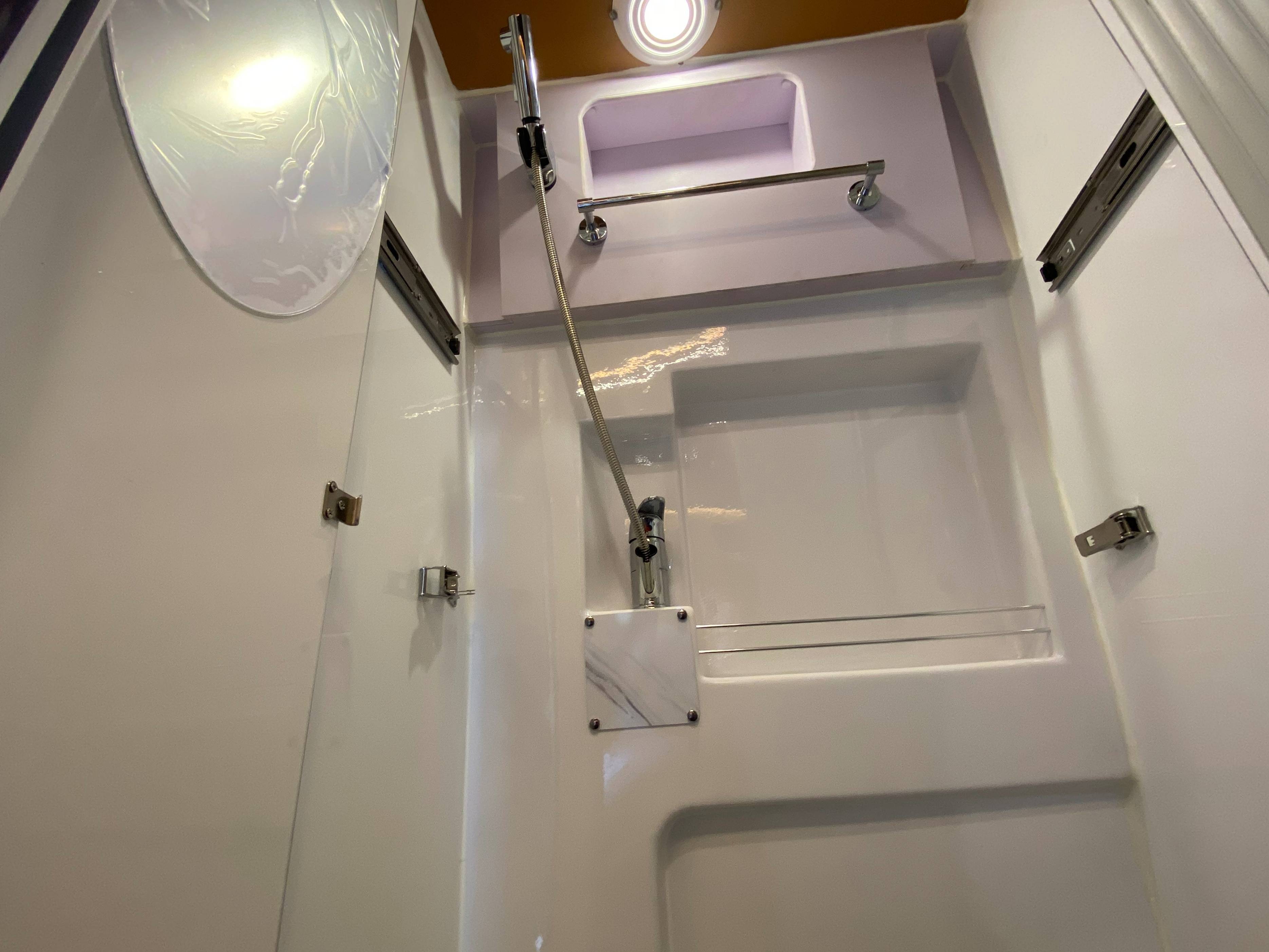 20多万的福特V362小房车：高性能配置尽显轻松自在，奢享无限自由！_搜狐汽车_搜狐网