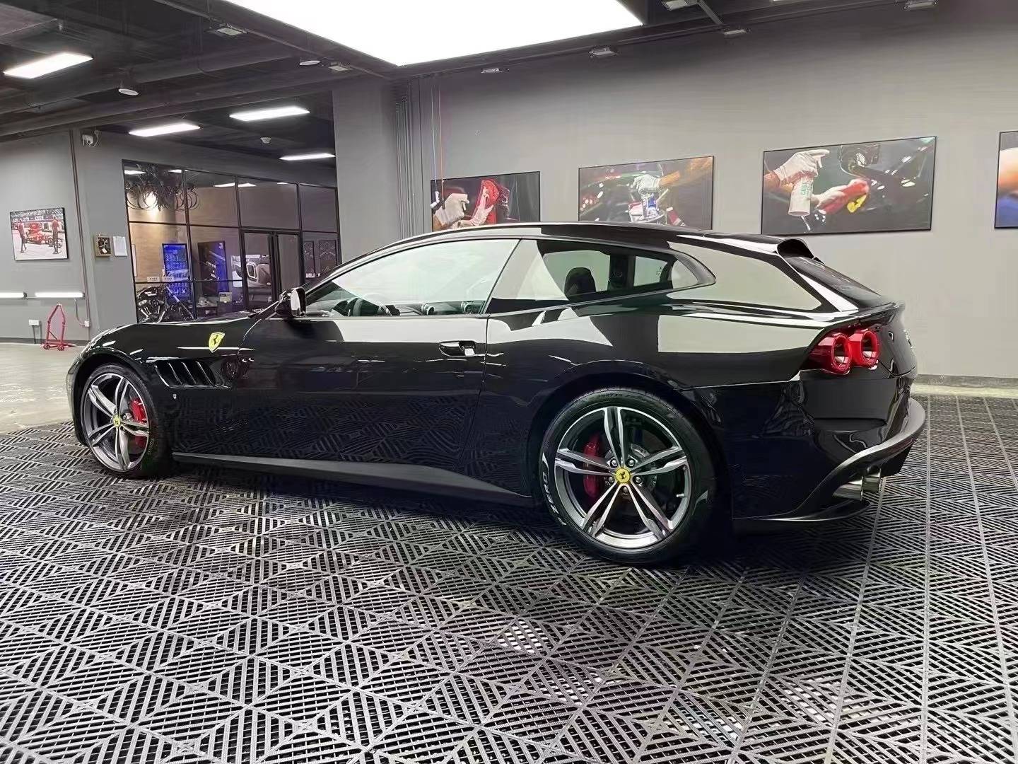 猎装车法拉利FF的继任者，法拉利GTC4 Lusso v12_搜狐汽车_搜狐网