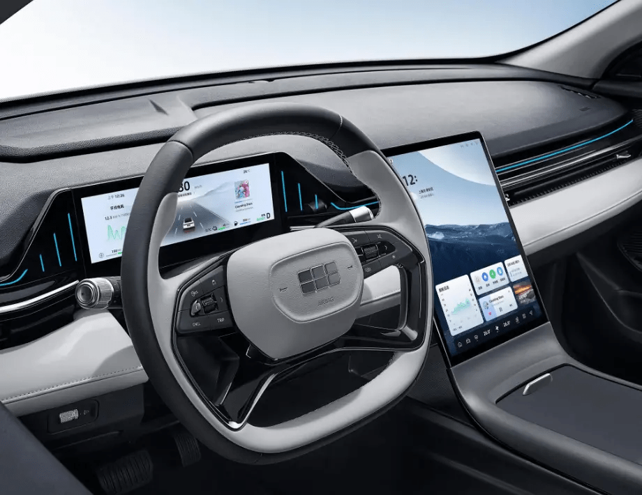 十五万级家轿银河L6的封神之路，秦PLUS DMI依然手握“老剧本”？_搜狐汽车_搜狐网