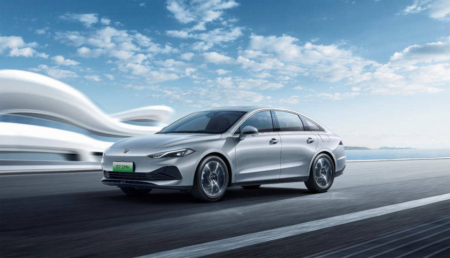 纯电可靠、超混超值 荣威D7技术“突围”引爆B级车市场_搜狐汽车_搜狐网