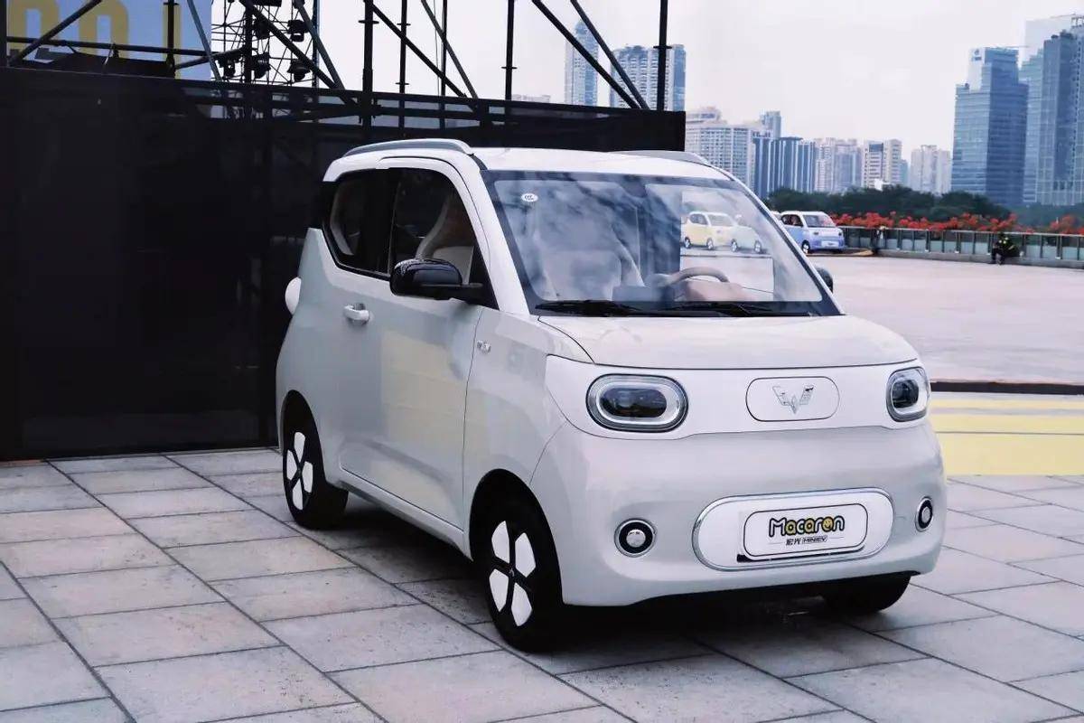 4万68同级有我就没他！聊聊五菱宏光MINIEV第三代马卡龙_搜狐汽车_搜狐网