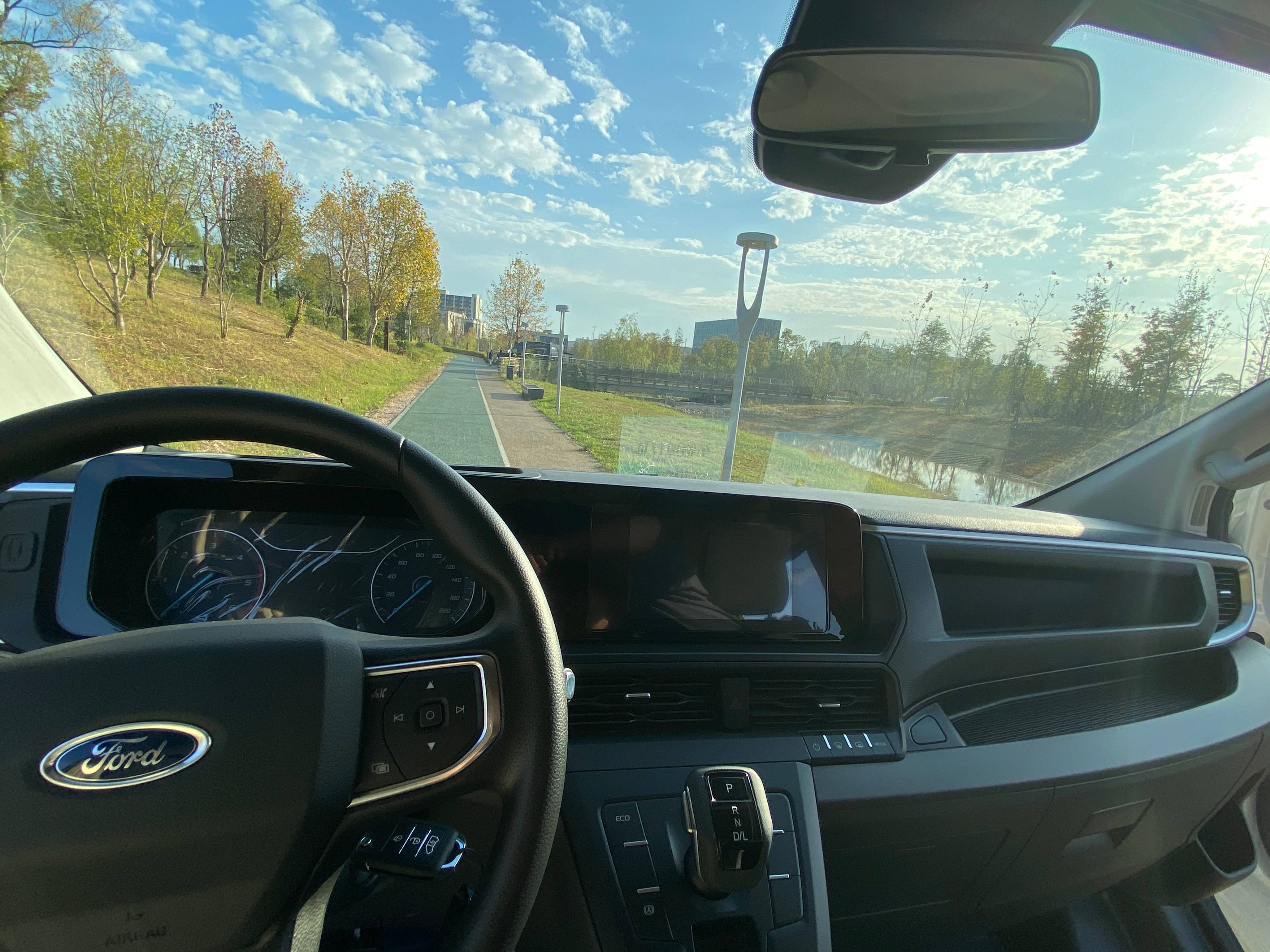 福特V362小房车，夫妻情侣都市通勤长途旅游最佳选择，趣蜂B610_搜狐汽车_搜狐网